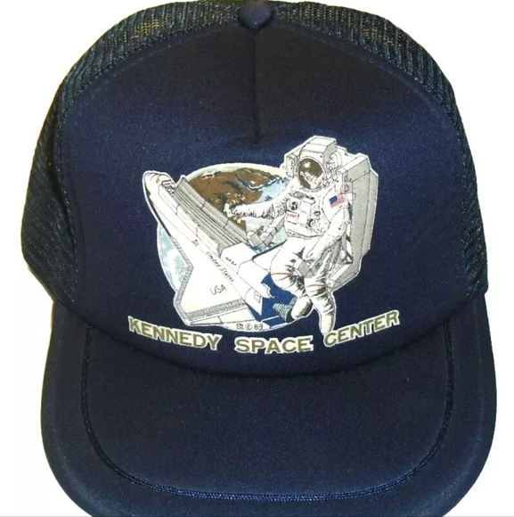 Accessories | Kennedy Space Center Astronaut Vintage 8s 90s Mens Mesh ...